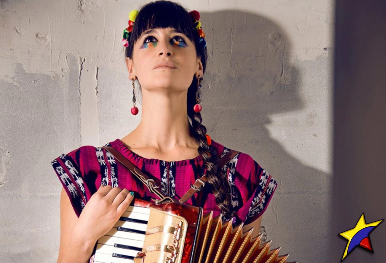 Pascuala Ilabaca - Latina Producciones